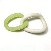 China Greasy Luster Wear Resistant Carbonate Resin Figure Eight Buttons with Customizable Colors for sale