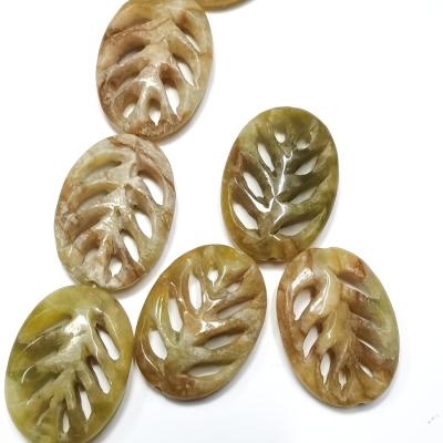China Customizable Vintage Clothing Gemstones Luxury Natural Gemstone Pendants for sale