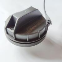 China 31010-v1390 Plastic Fuel Tank Cap with Durable Plastic Material for sale