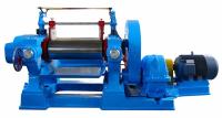 China 90 Kw Two Roll Mixing Mill Machine 22 Inch For Rubber Sheeting for sale