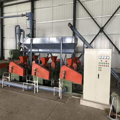 China 37KW 45KW Tire Grinding Machine Old Tyre Powder Making Machine for sale