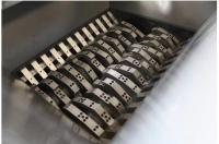 China Shaking Screen Contained Rubber Powder Production Machine Mechanical Grinding And Sieving for Output for sale