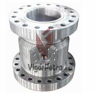 China CASING HEAD HOUSING 13-3/8'' SLIP ON WELD BOTTOM X 13-5/8'' FLANGED TOP 5000PSI for sale