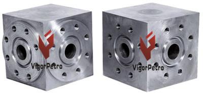 China Wellhead Studded Crosses and Tees API 6A Monogrammed for sale