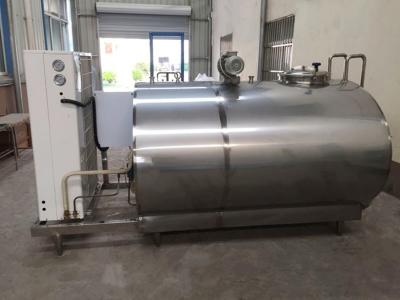 China 100L to 15000L Stainless Steel Milk Chilling Tank with PU Insulation for Dairy Factory for sale