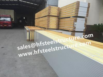China Galvanized Polyurethane Sandwich Panel For Freezer Units Walk In Cold Room for sale