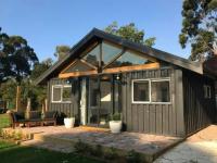 China Fast Assemble 2 Bedrooms Camp Portable Sliding Camp Expandable Container House with Lowest Price for sale