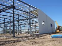 China Steel Framelight Pre-Engineered Building with 50-Year Lifespan | Custom Workshop Dimensions & Q345B Steel Construction for sale