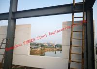 China Prefabricated Q345B Column Industrial Metal Buildings With FASEC Prefab - I Panel Cladding For Warehouse for sale