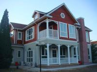 China EU Standard Energy Efficient Light Steel Q345B Prefabricated Modular House - G550 & AZ 150G Models for sale