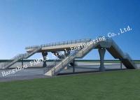 China Easy Installation Prefabricated Pedestrian Steel Structure Skywalk Bridge for sale