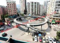 China Easy Installation Prefabricated Pedestrian Steel Structure Skywalk Bridge for sale
