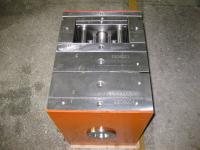 China PC ABS Plastic Electronic Enclosures , S136 Electronic Fan Plastic Injection Mold Maker for sale