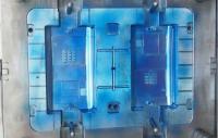 China DME LKM Metal Insert Injection Molding Hot Runner Custom Overmolding for sale