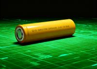 China 21700 Lithium-Ion Cell with Li-NMC Cathode, Wide Temperature Range, and Low Internal Resistance for High Performance for sale