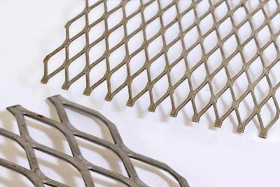 China Flattened Expanded Metal Mesh 0.026-0.108 Inch Thickness for Furniture, Guards, and Barbecue Grills for sale