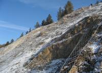 China 0.5m Width Rockfall Protection Netting - Hexagonal Galvanized Wire Mesh for Slope Safety (0.5-2m Width, 1-8m Length) for sale