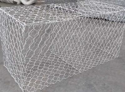 China 6.0mm Galvanized Gabion Basket 50x70mm Mesh - Woven & Welded Options for Civil Engineering for sale