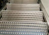 China Punched Anti Skid Stair Treads Steel Aluminum 4 Hole Patterns Safety Grating Steps for sale