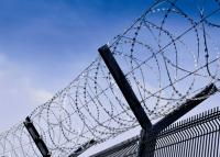 China Y Shape Prison Galvanized Anti Climb Fence 2400mm Height with Razor Wire for sale