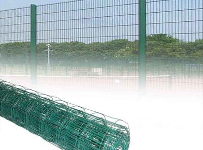 China Electro Galvanized Wire Mesh Fence 2.5mm Wire 50x100mm Mesh for sale