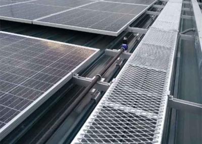 China Anti-Skid Expanded Metal Walkway 75-135mm LWD 3-5mm Thickness for Industrial Safety for sale