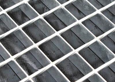 China Welded Steel Bar Grating 2' to 4' Width with Smooth or Serrated Surface for Industrial Platforms for sale