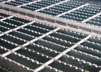 China Welded Steel Grating 2' to 4' Width with Smooth or Serrated Surface Options for Industrial Platforms for sale