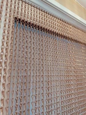 China Flexible Rust Resistant Variable Open Area Aluminum Chain Fly Screen For Improved Energy Efficiency for sale