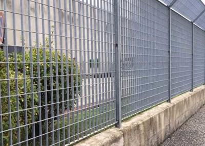 China Steel Grating Fence Welded Press Locked 62x132mm Mesh Carbon Steel Galvanized for sale