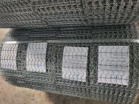 China Hot Dipped Galvanized Pipeline Reinforced Mesh 1.6-2.85mm Wire Diameter 110-295m Roll Length ASTM A185 Compliant for sale