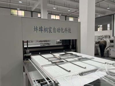 China High Efficiency Non Partition HEPA Glass Fiber Filter Paper Pleating Machine Hepa Air Filter Making Machine for sale