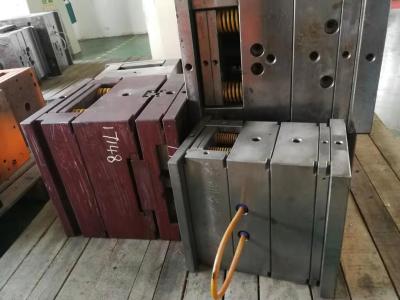 China PP Material Custom Plastic Injection Molding HASCO One Cavity  Mold Household Design for sale