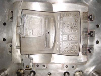 China CF GF Traceless Plastic Injection Mold Design 300000 Shots for sale