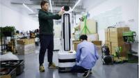 China medical Sterilization Equipment Bacteria Virus Killing Robot for sale