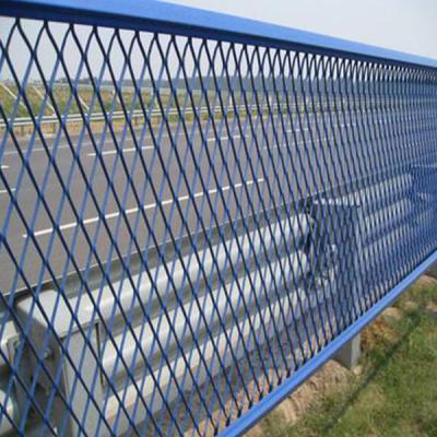 China Road Separation Anti Dazzle Fence Corrosion Resistant Highway Guardrail Net 1.5m Height for sale