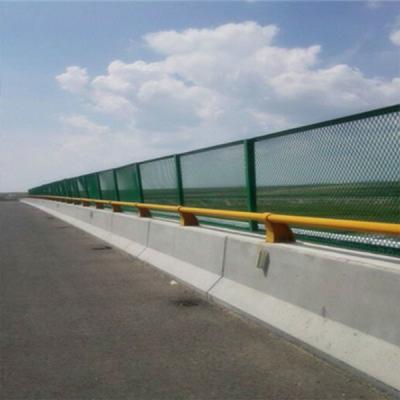 China FRP Anti Glare Mesh Glass Reinforced Plastic Fence for Expressway Railway 0.5mm 2.5x4.5mm for sale