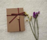 China Custom biodegradable cardboard paper bar gift kraft soap box,custom folding kraft paper soap packaging paper box with wi for sale