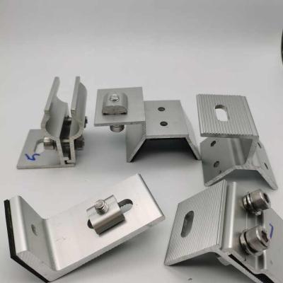 China Solar Panel Aluminium Rail Clamps with Nut Compatible with Roof Carport & Ground Mounts for sale