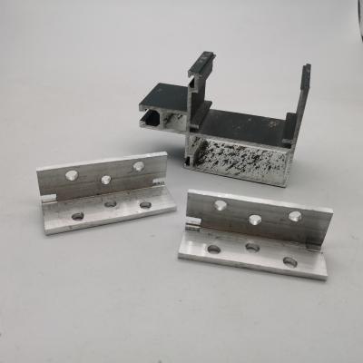 China 6063-T5 Primary Aluminum Corner Joint with Modern Design and 1 Year Warranty for Door Window Glass for sale