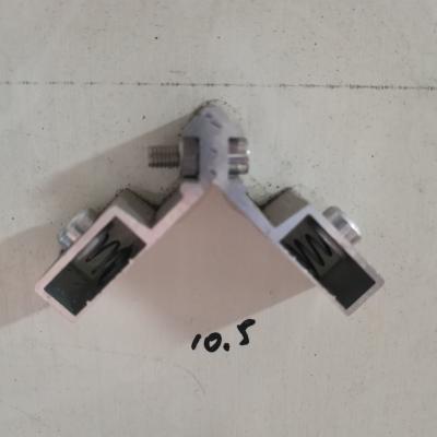 China Modern Design 6063-T5 Aluminum Sliding Window Frame Corner Joint 10.5mm Height Durable Screw Installation for sale