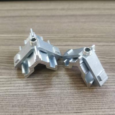 China Modern Design 6063-T5 Primary Aluminum Corner Joint with 3-Year Warranty for Durable Window and Door Connections for sale