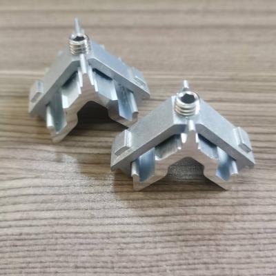 China Customizable Height 6063-T5 Primary Aluminum Corner Joint with Modern Design for Window Profiles for sale