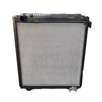 China Aluminum Core Plastic Water Tank Radiator Assembly for Heavy Automotive HOWO SHACMAN for sale