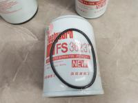 China Universal Year Genuine Fuel Water Separator Filter Element FS36231 for Cummins Engine for sale