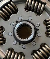 China Excellent Performance Hong Tai Clutch Plate ZZ1167 ZZ2197 1106916100004 for Yutong Bus for sale