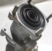 China Heavy Duty Truck Howo Truck Parts Foot Brake Valve Brake Master Cylinder 6 Holes WG9719360005/6 for sale