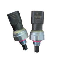 China 110r-000095/67r-010179 Gasoline Fuel OIL PRESSURE SENSOR Original and Genuine Supply for sale