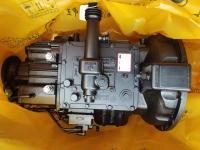 China Transmission Gearbox for Shacman Dongfeng HOWO and Wanliyang Trucks at Affordable for sale
