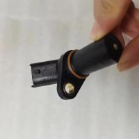 China Crankshaft Position Sensor for Heavy Duty Truck Engine 0281002315 612630030007 501041244902612 for sale